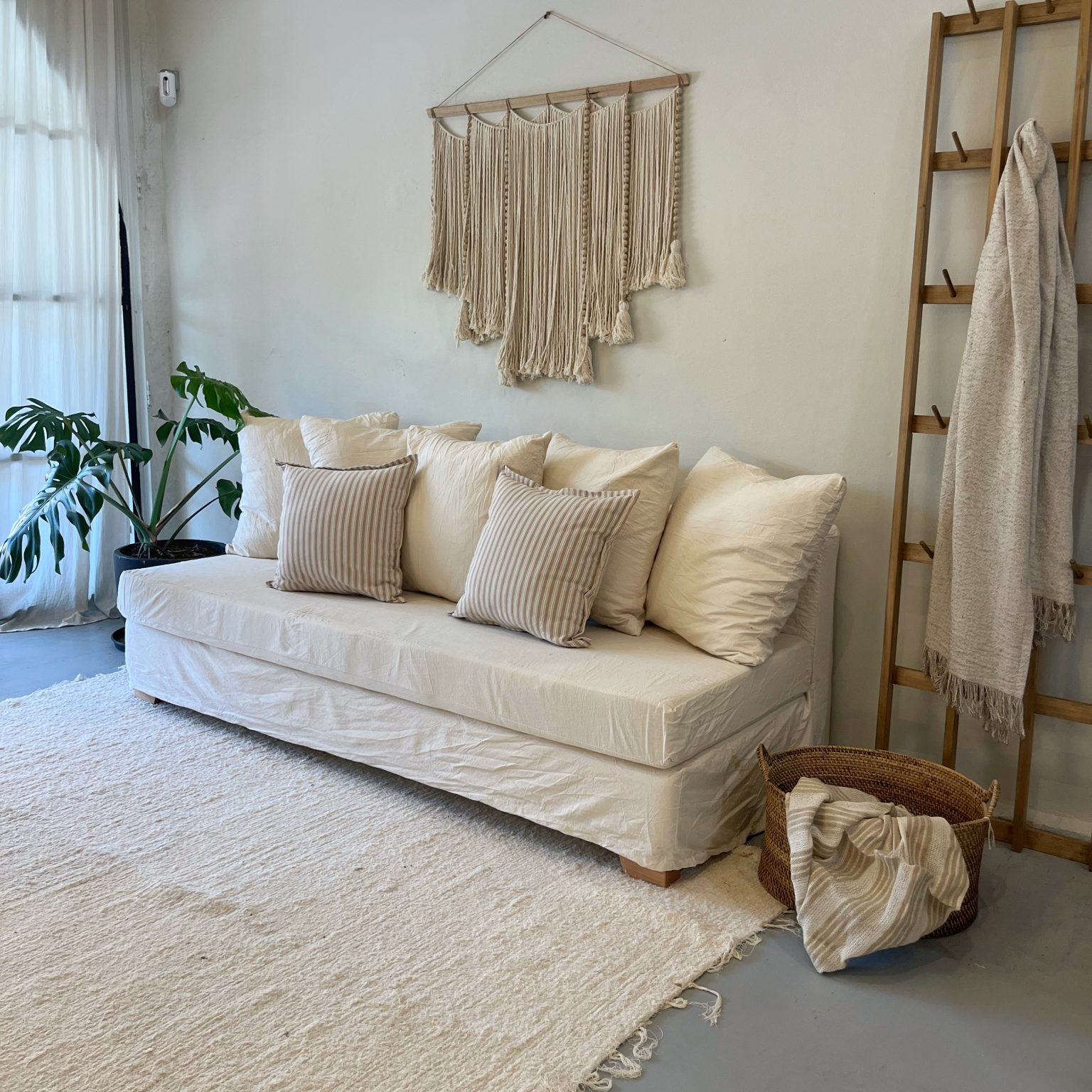 Sofá Qatar Enfundado con Carrito | Muebles de Diseño | dellacasa